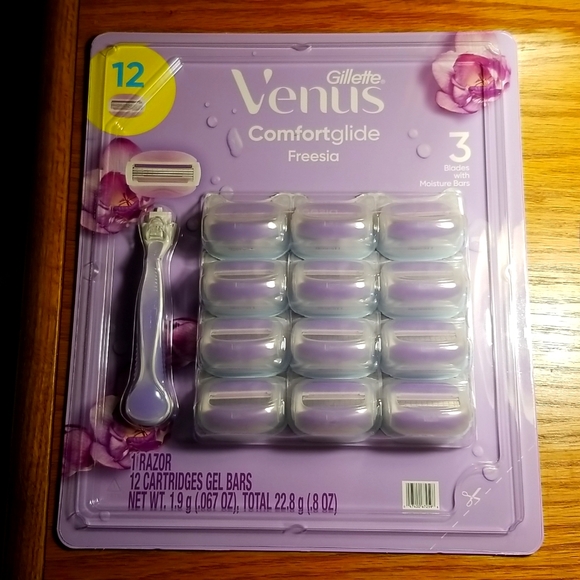 VENUS | Bath & Body | Venus Gillette Confort Glide Freesia | Poshmark